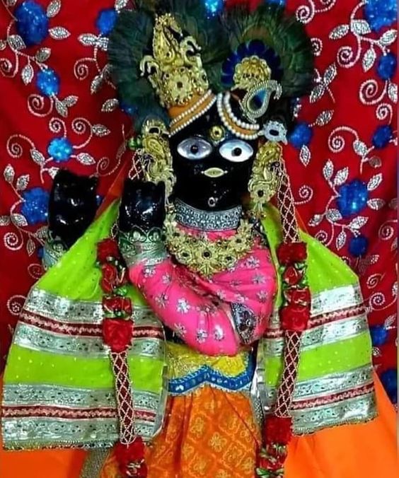 HD Shri Kunj Banke Bihari Images & Vrindavan Banke Bihari Wallpapers