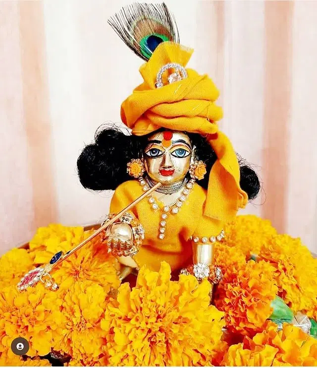 Cute Laddu Gopal Images : Laddu Gopal Photos HD Wallpapers – Your ...